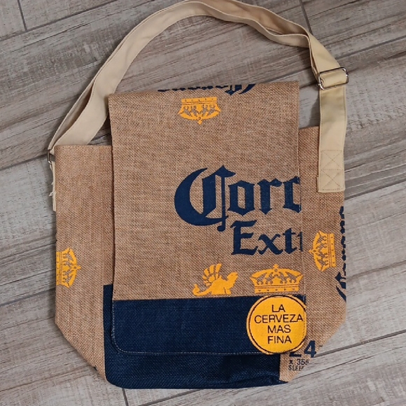 Corona | Bags | Corona Large Messenger Bag | Poshmark